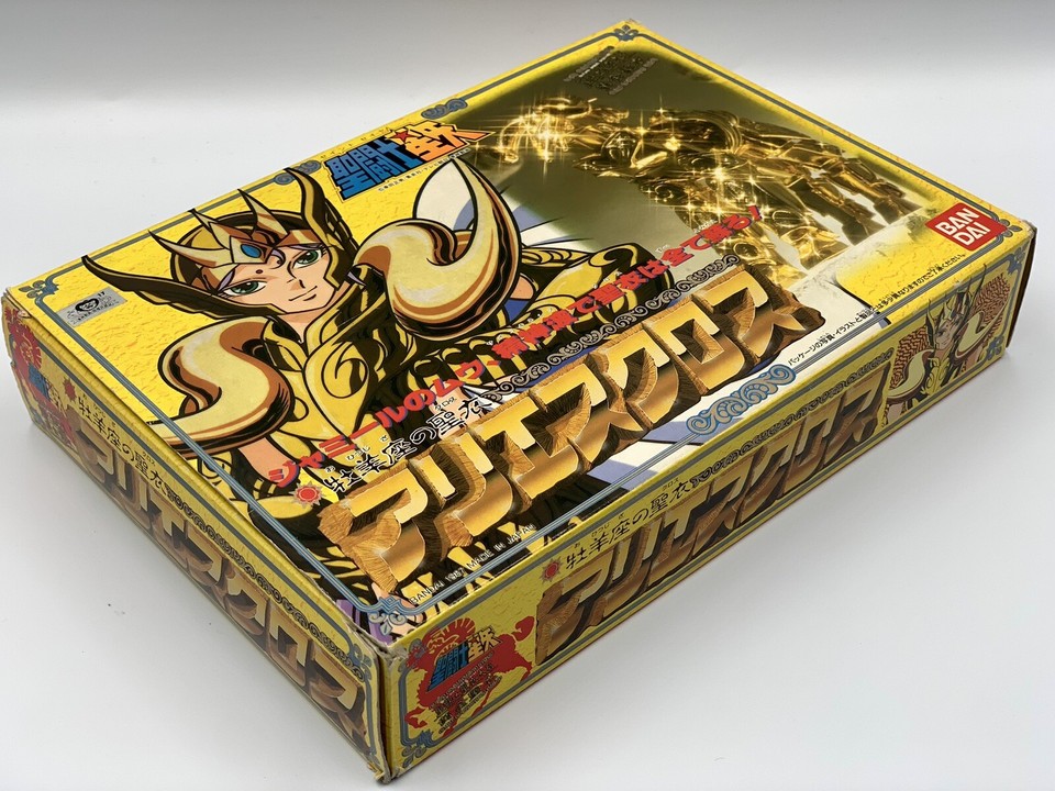 BANDAI JAPAN vintage figure Saint Seiya - ARIES MUU - Gold Saint Gold ...