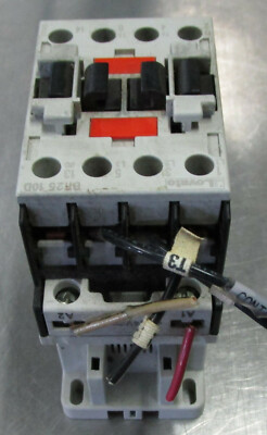 Lovato Contactor BF2510D 32 amp 230-400-500-690v with 24VAC Coil Used ...