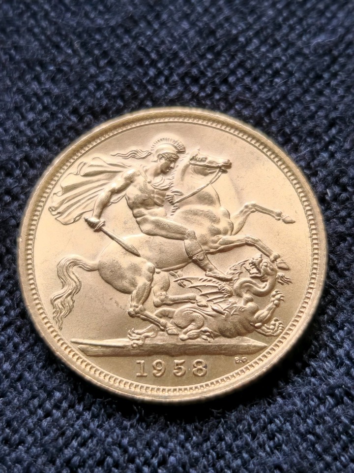 1958 Queen Elizabeth II - Full Gold Sovereign Coin. | eBay UK
