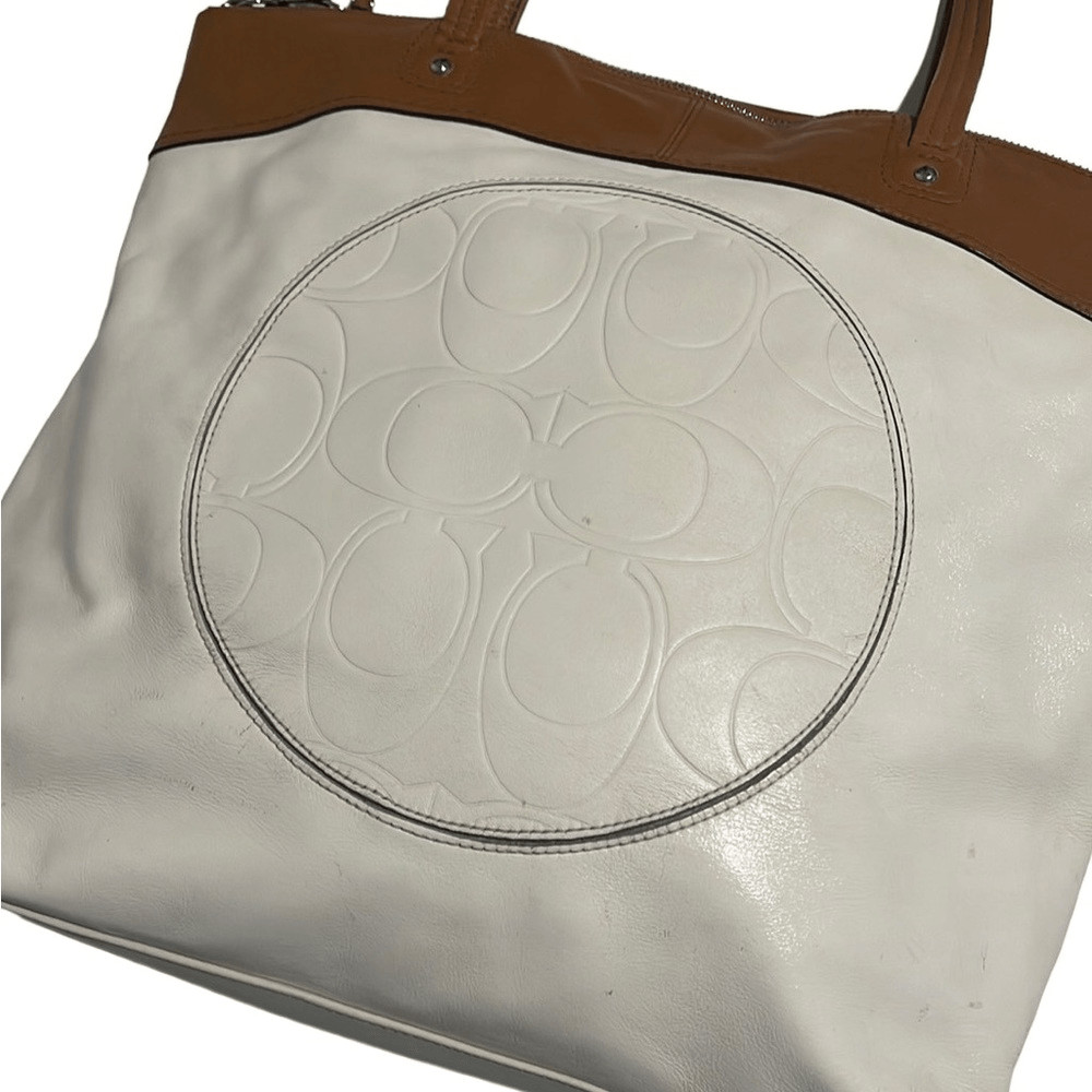 Coach Laura White and Tan Leather Signature C Embosse… - Gem
