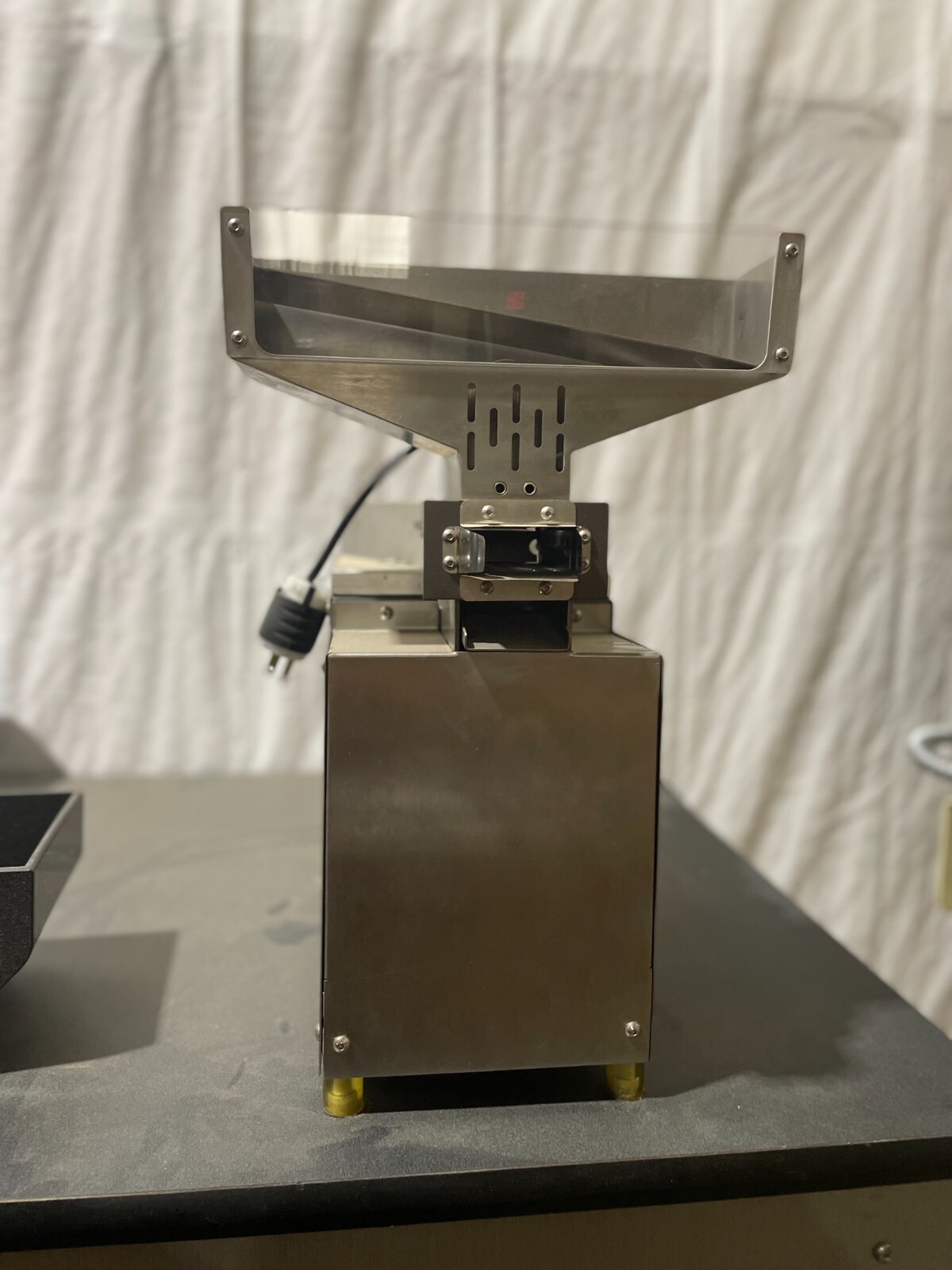 Ryo Mini Series Cigarette Filling Machine AND Semi-Auto Boxing Machine ...