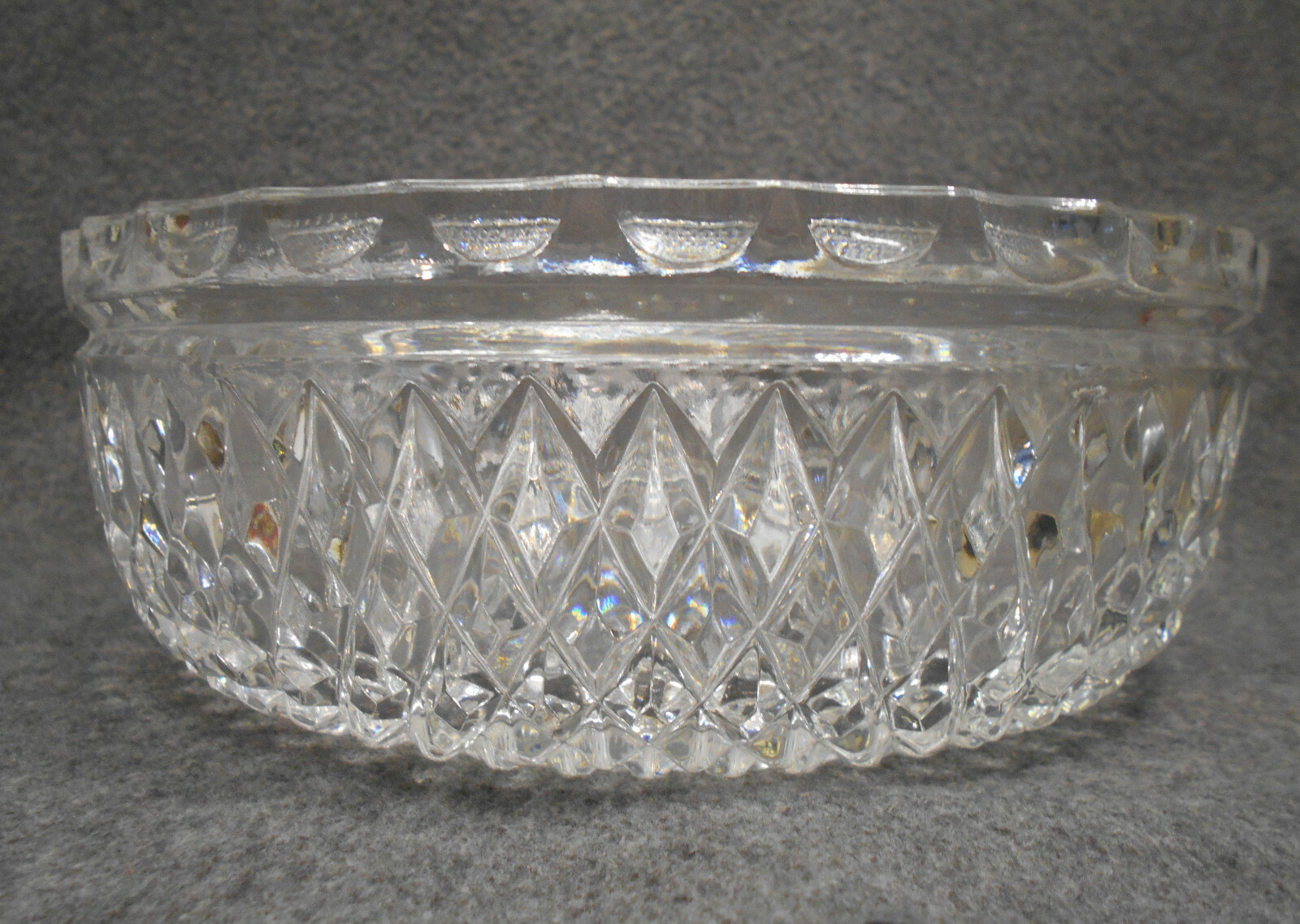 Crystal Bowl - Diamond Pattern & Daisy Bottom with Scalloped Edge - 8 3 ...
