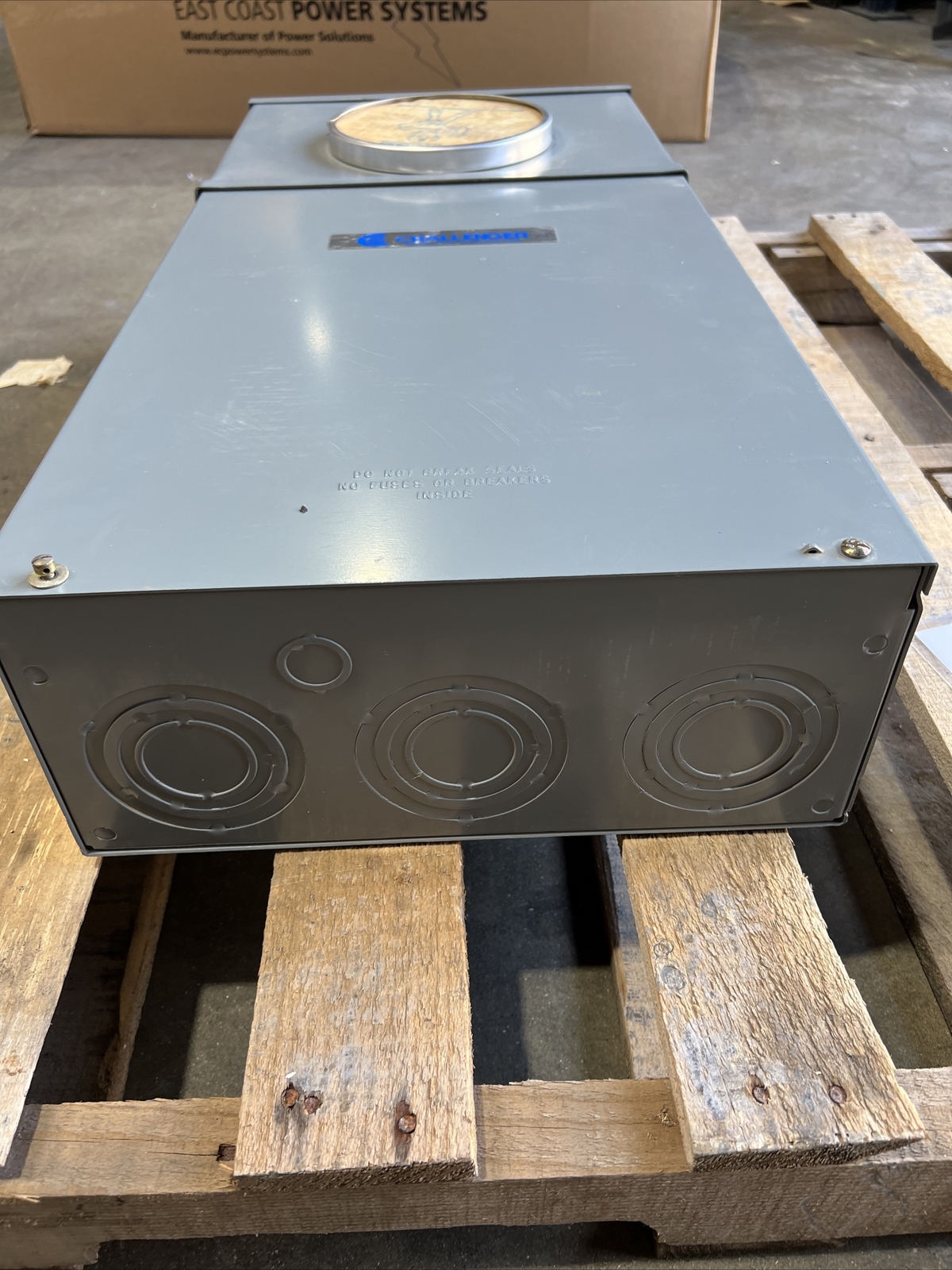 200A 4Jaw 300V 1PH 3W SYLVANIA METER SOCKET | eBay