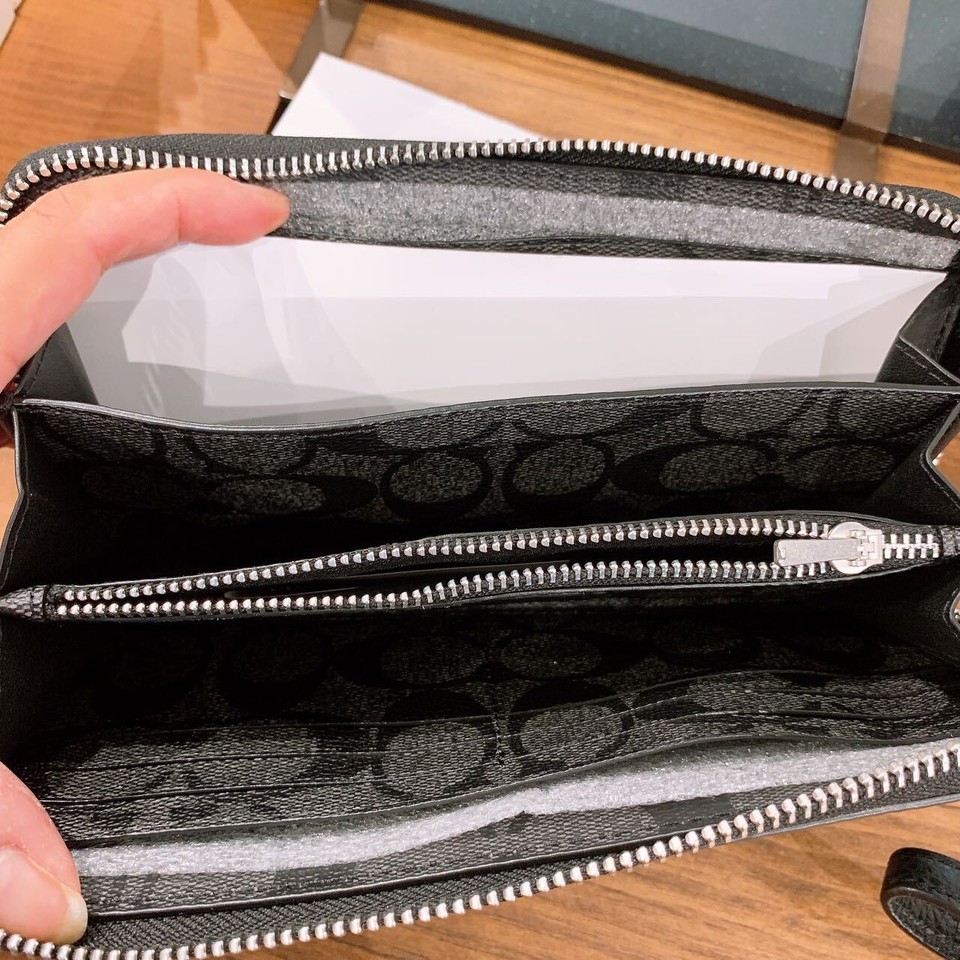 NWT Coach Disney Long Zip Around Wallet With Signature Canvas Interior ...