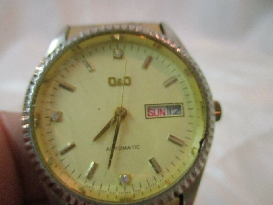 Vintage Q&Q Automatic Men's wrist Watch Day & Date #2604-910254 KT Runs ...