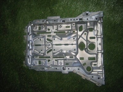 OEM SPRINTER OM651 UPPER OIL SUMP PAN FREIGHTLINER MERCEDES DODGE | eBay