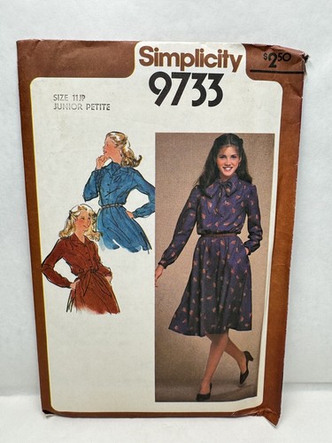 Simplicity 9733 Misses Junior Petite Dress Pattern 11 Bust 34" *Uncut ...
