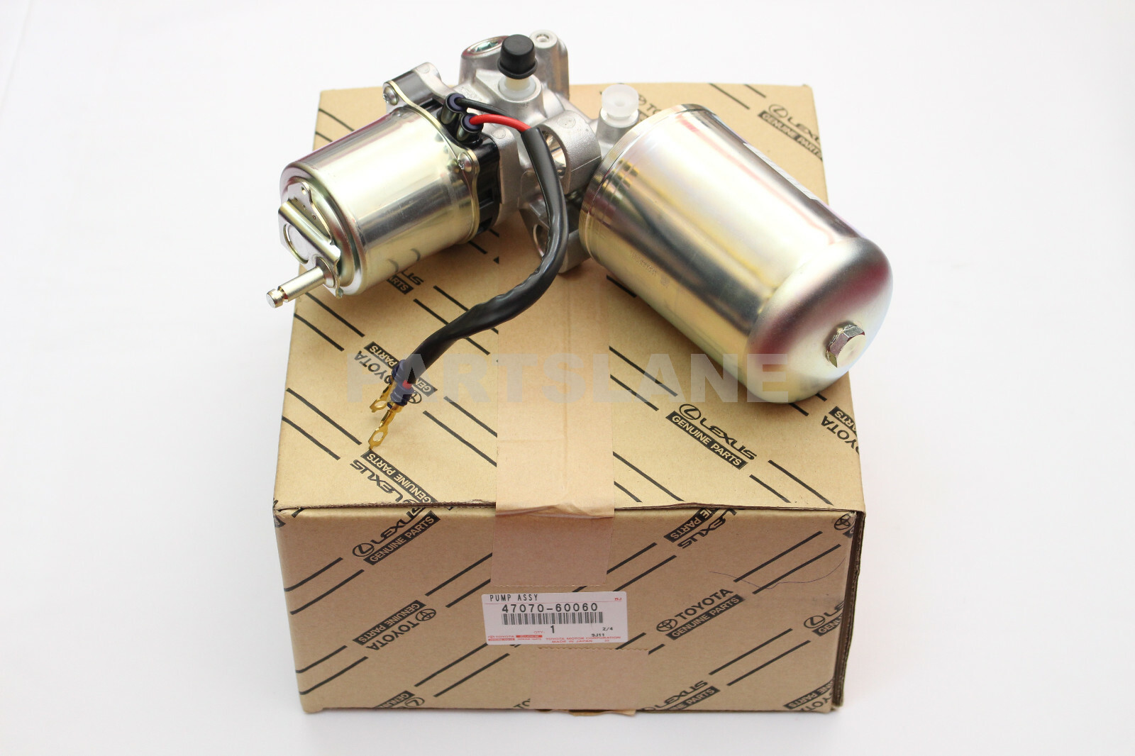 Toyota Land Cruiser Lexus LX570 OEM Brake Booster W/Accumulator Pump ...