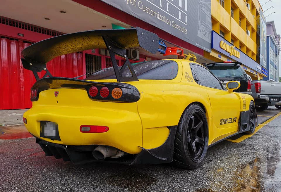Rx7 Gt300 Wide Body Kit