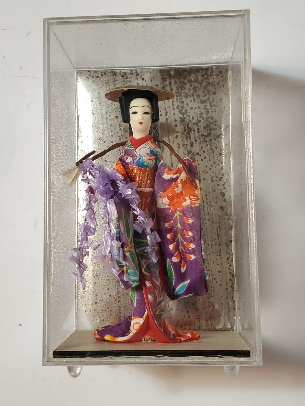 Vintage Japan Geisha Girl in Kimono Plastic Shadow Box~ 5 1/4" x 2 1/2 ...