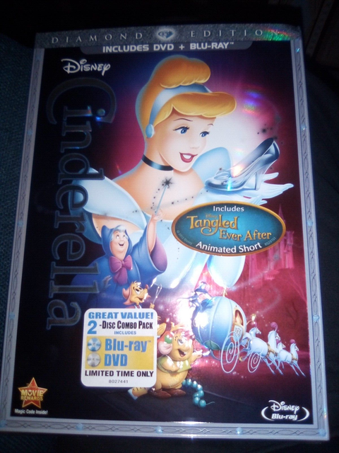 Cinderella (Blu-ray/DVD, 2012, 2-Disc Set, Diamond Edition DVD/Blu-ray ...