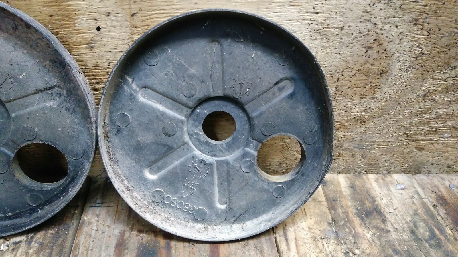 CRAFTSMAN 22" CUT BRIGGS AND STRATTON 6HP PUSH MOWER WHEEL GUARDS | eBay