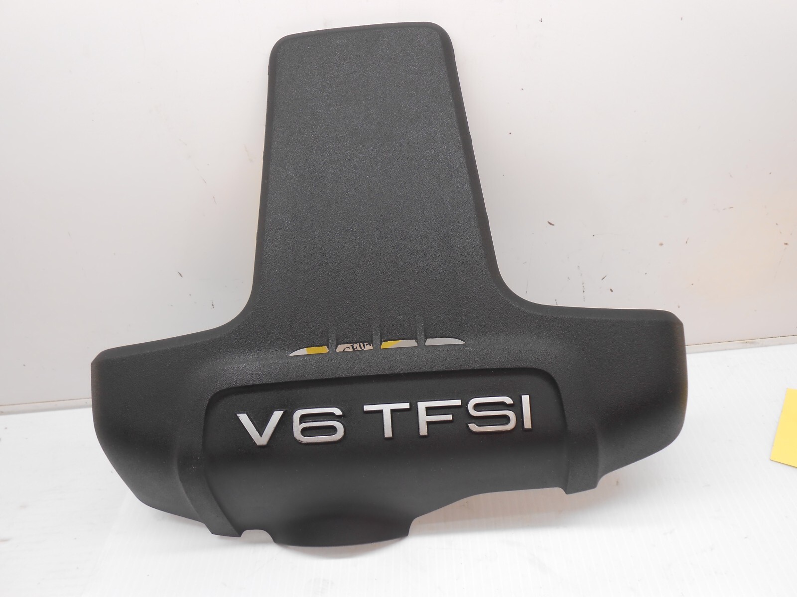 Genuine AUDI A7 Front Engine Motor Upper Appeared Cover 06E103927K ...