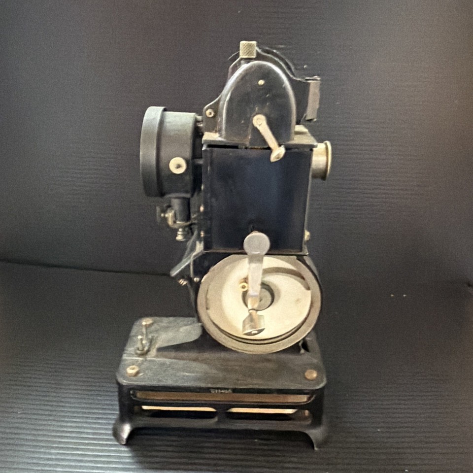 Antique Pathex Pathe Movie Projector ~ Made in France Untested | eBay