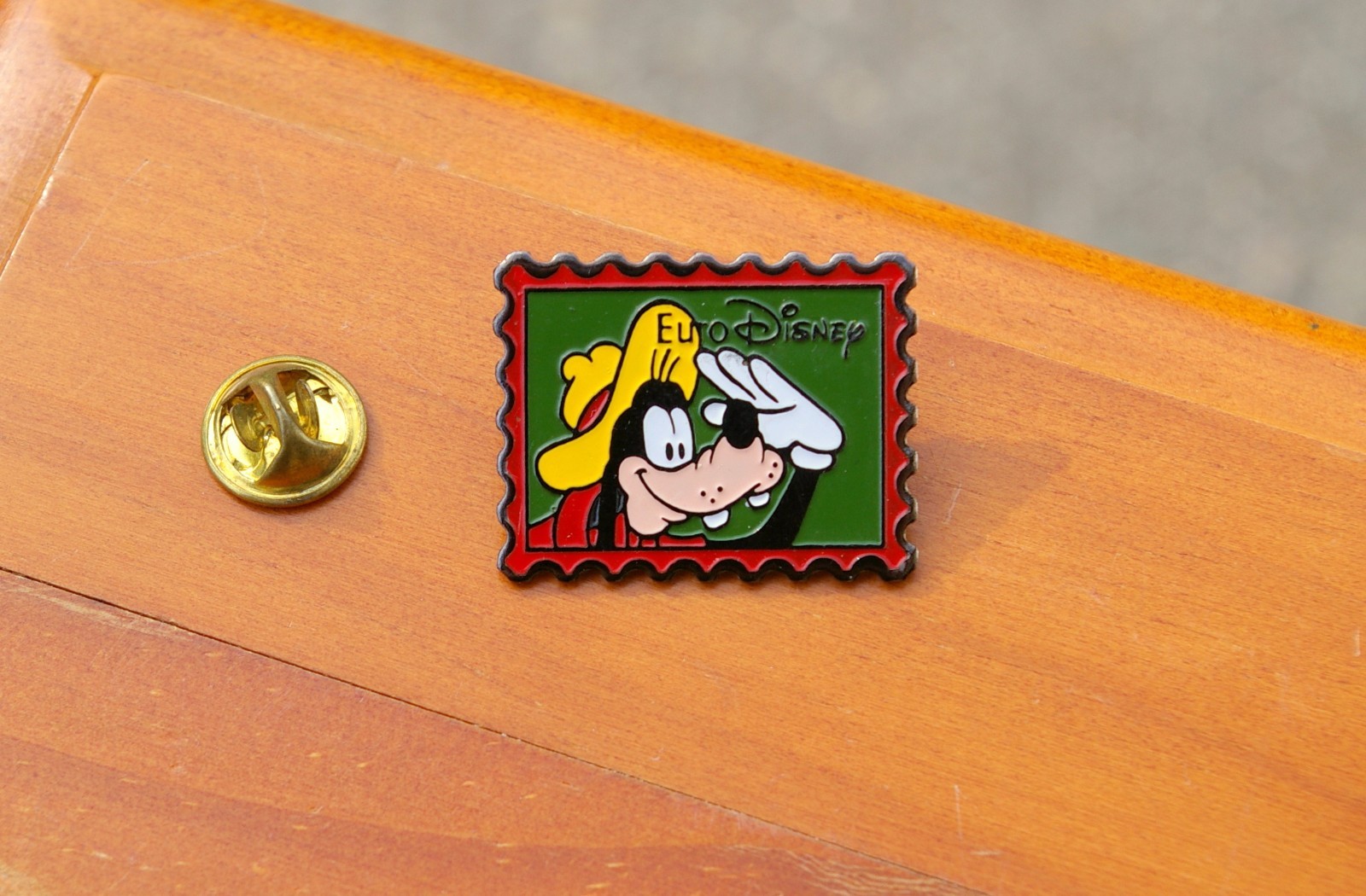 Goofy Euro Disney Metal Enamel Postage Stamp Lapel Pin Pinback 1992 ...