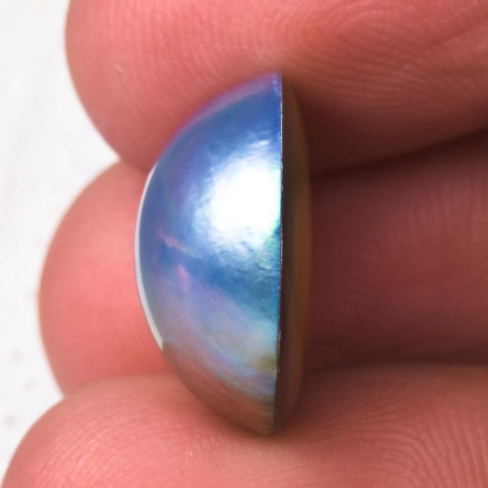 Blue Mabe Pearl 17.76 mm Iridescent Rainbow Cultured in Sumbawa ...