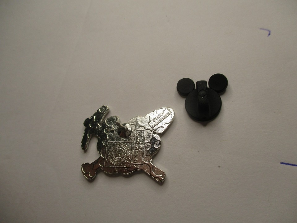 Disney Dopey Dwarf Pin Hidden Mickey Snow White and the 7 Seven Dwarfs ...