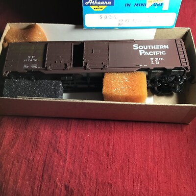 ATHEARN HO-SCALE SOUTHERN PACIFIC BOXCAR FULLY ASSEMBLED #5035 L@@K ...