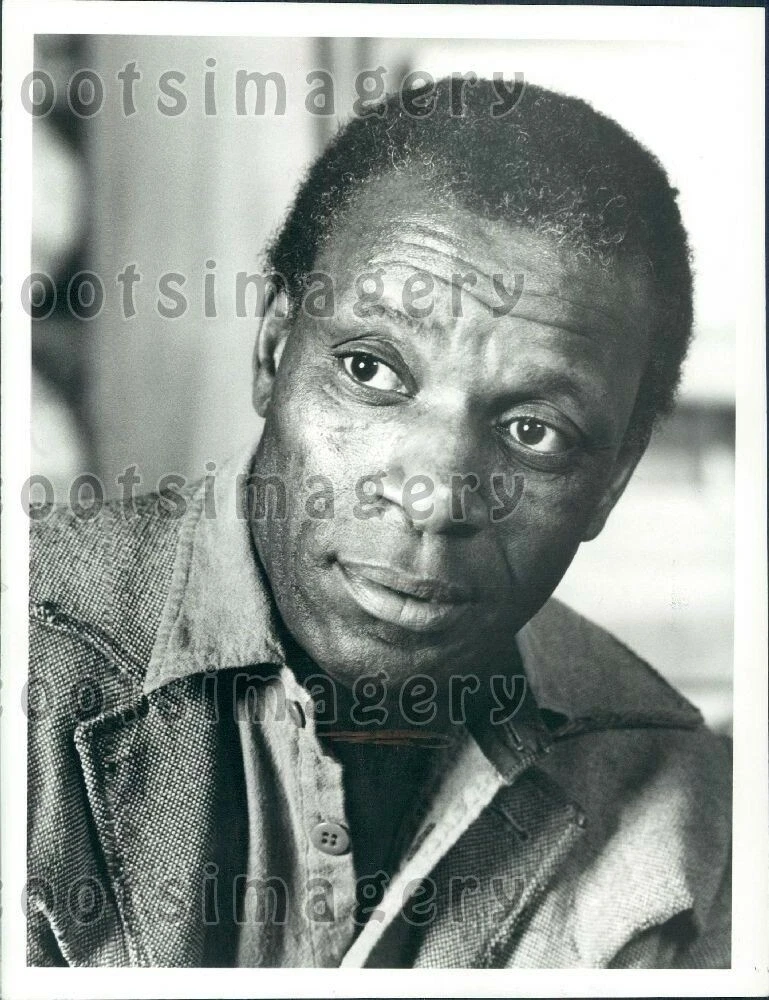 Moses Gunn
