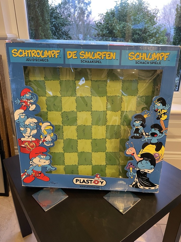 Plastoy 2009 Smurfs Chess Set with PVC Figures | eBay Australia