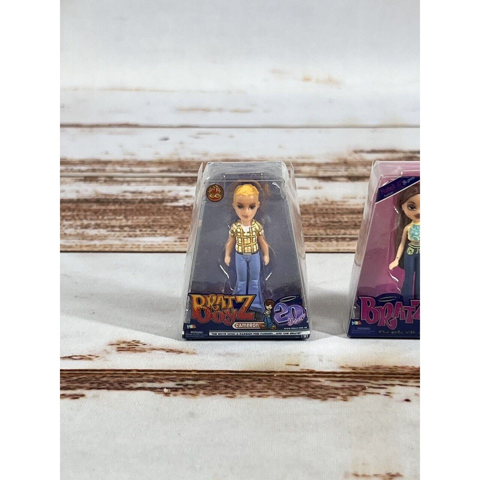 Bratz Mini Fashion Flashback Series 1 Lot | eBay