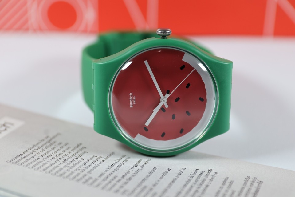 NEW SWATCH SWISS LIMITED WATERMELON WATCH TOO COOL GREEN PASTEQUE ...