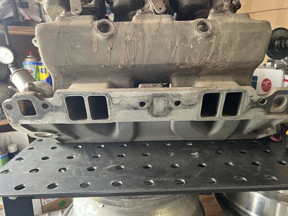 Vintage Edelbrock X1 6x2 Cross Ram Intake Manifold & Carbs Small Block ...