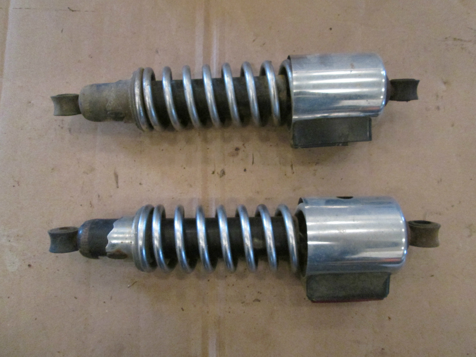 1981 Yamaha Special XS650 XS 650 rear back shocks shock absorbers ...