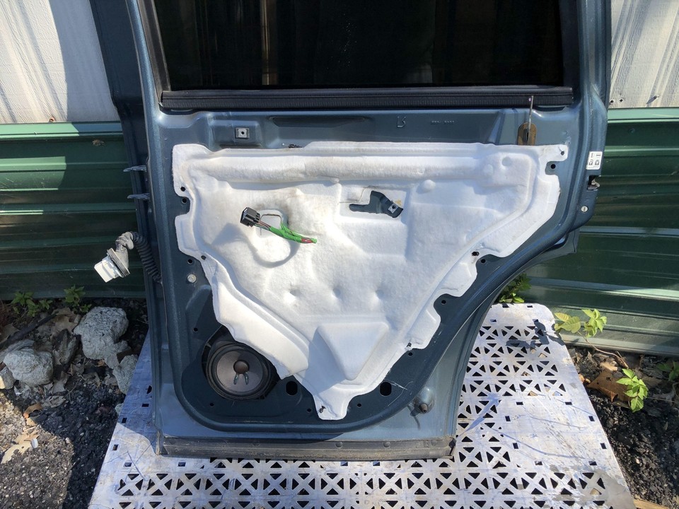 2007-2014 GMC YUKON REAR PASSENGER RIGHT DOOR STEALTH GRAY (928L) OEM ...