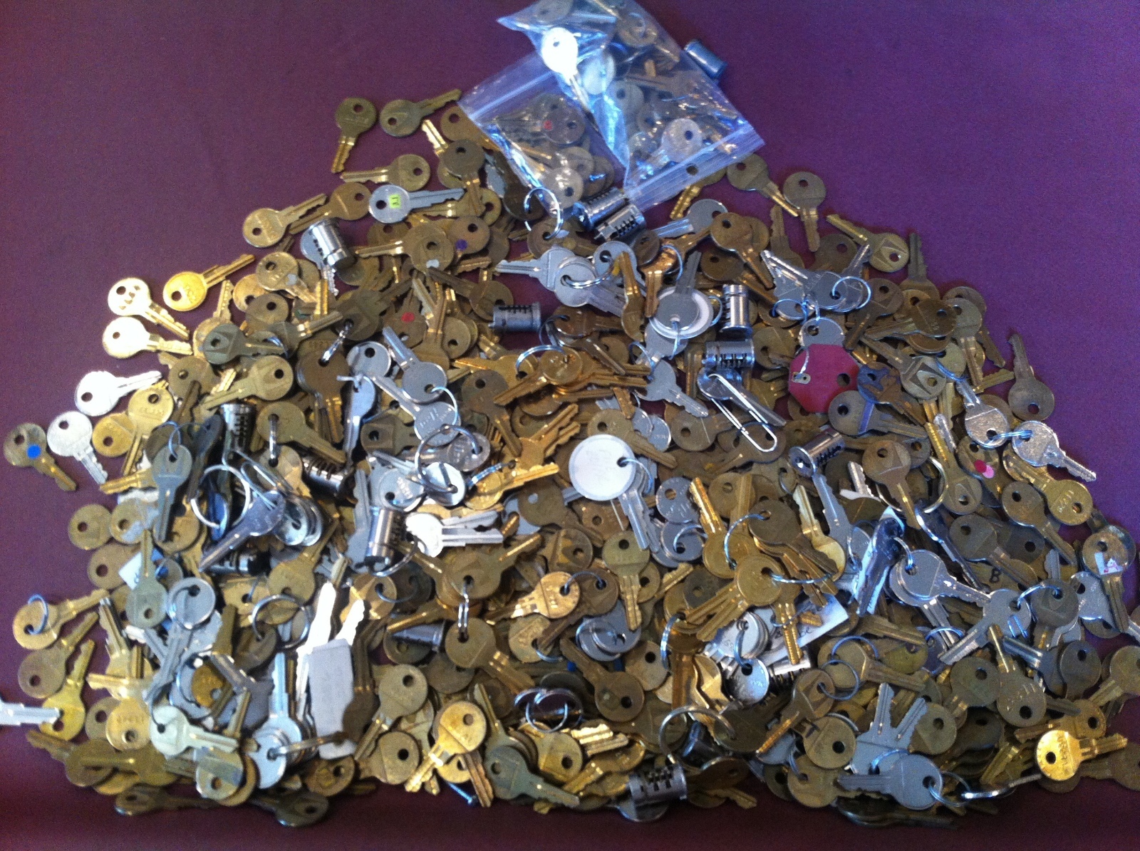 (2) USED HERMAN MILLER LL / UM SERIES KEYS #226 - #348. HON, STEELCASE ...