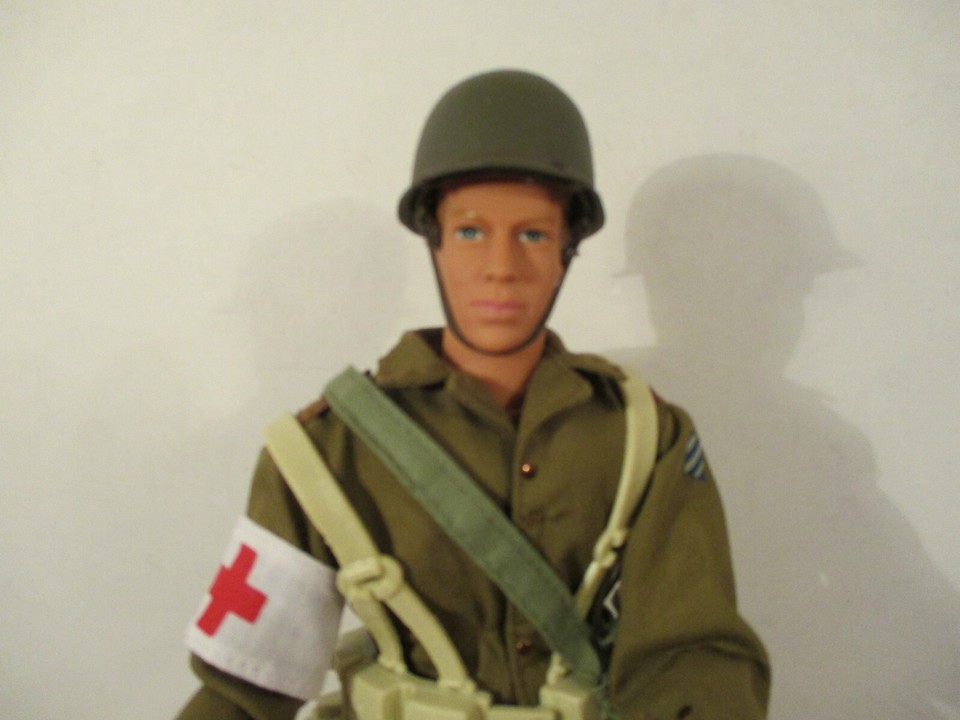 WWII US Army 3rd Infantry Medic GI Joe SOTW Peacekeepers custom 12 ...