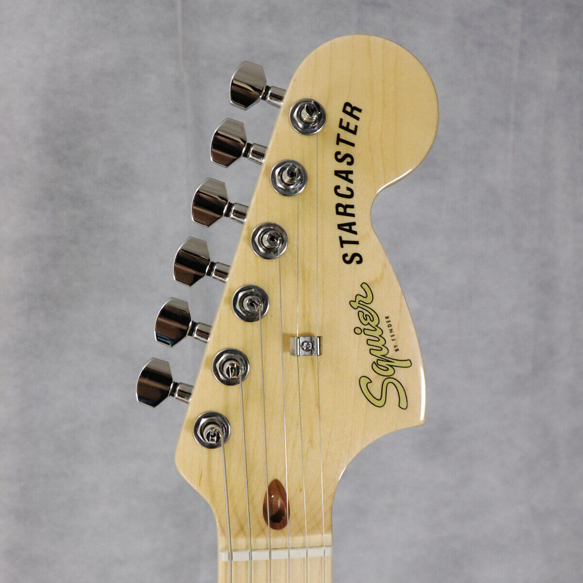 Squier By Fender Affinity Series Starcaster Deluxe Maple Squier By Fender Affinity Series Starcaster Deluxe Maple