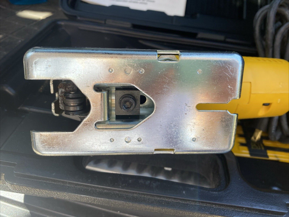 Dewalt DW318 VS Variable Speed Orbital Jig Saw 99461751187| eBay