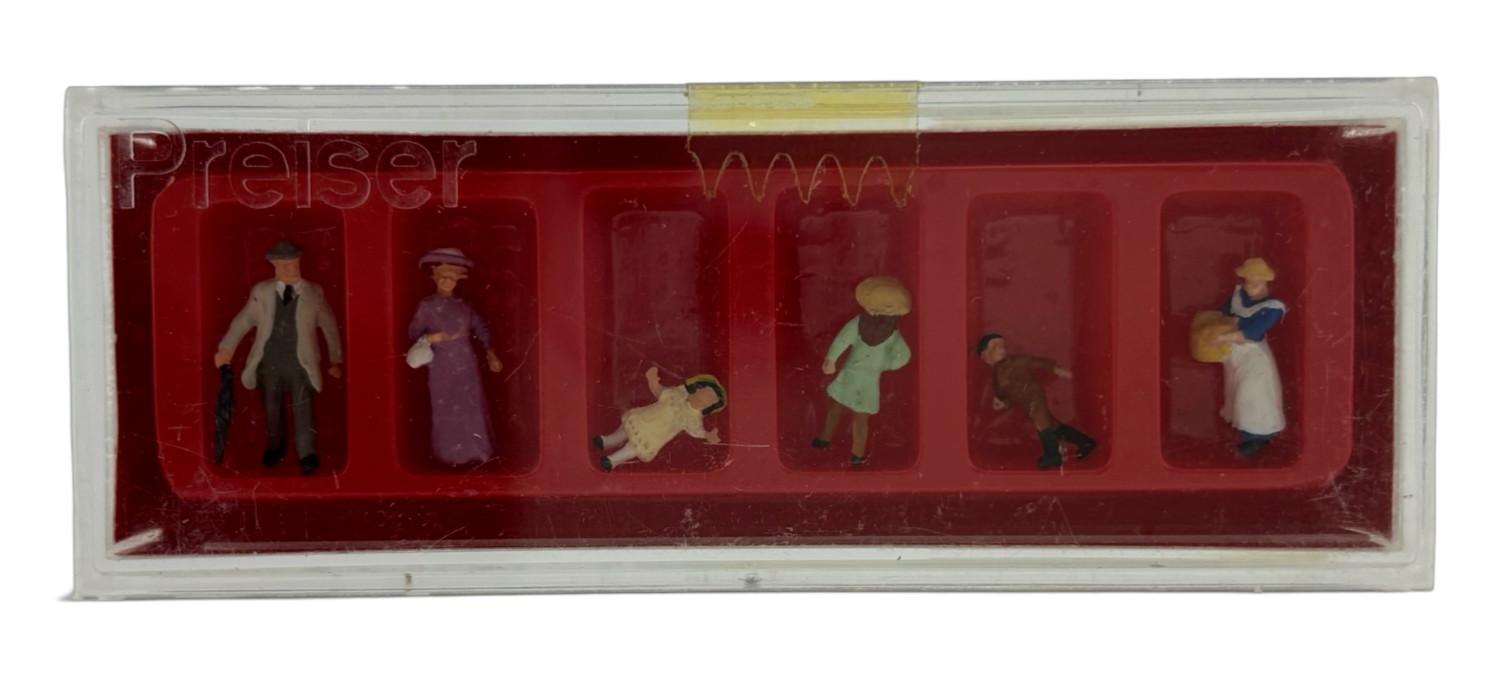 Preiser HO Scale #79132 Family Around 1900 N-Scale Mini Figures 1:160 ...