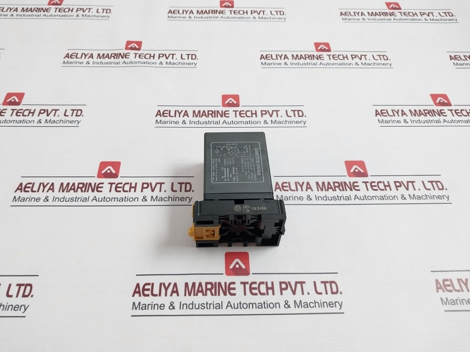 Omron STP-NM Subminy Timer W/ Socket Base 8PFA 0-5 Sec 60HZ 0-6Sec 50HZ ...