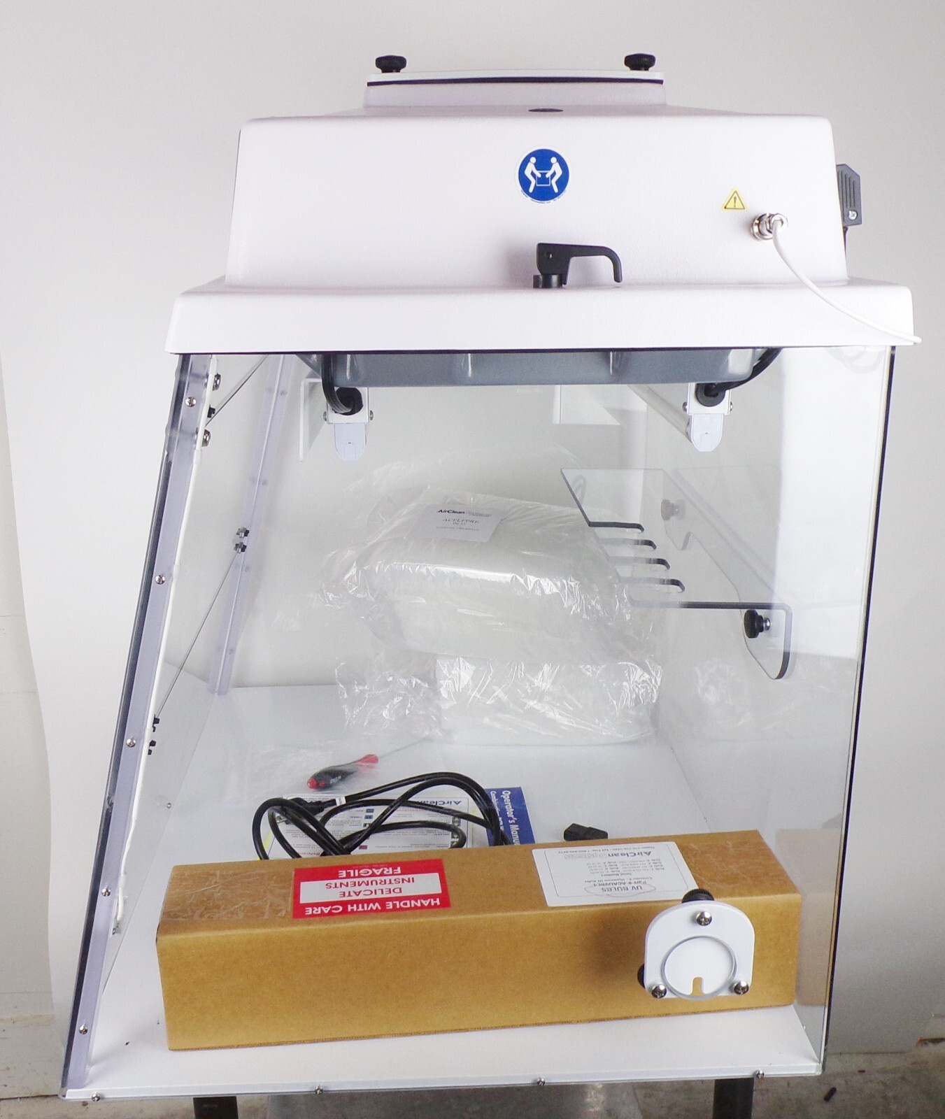 AirClean Systems AirClean 600 PCR WorkStation AC632LFUVC with ...