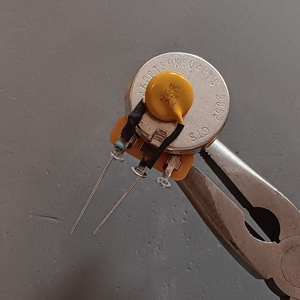 TREBLE BLEED "KINMAN Spec DarkArt Series 3" 1.2nF Ceram cap, 130K ...