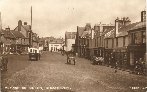 Strathaven. The Common Green # 93422 by Valentine's. | eBay