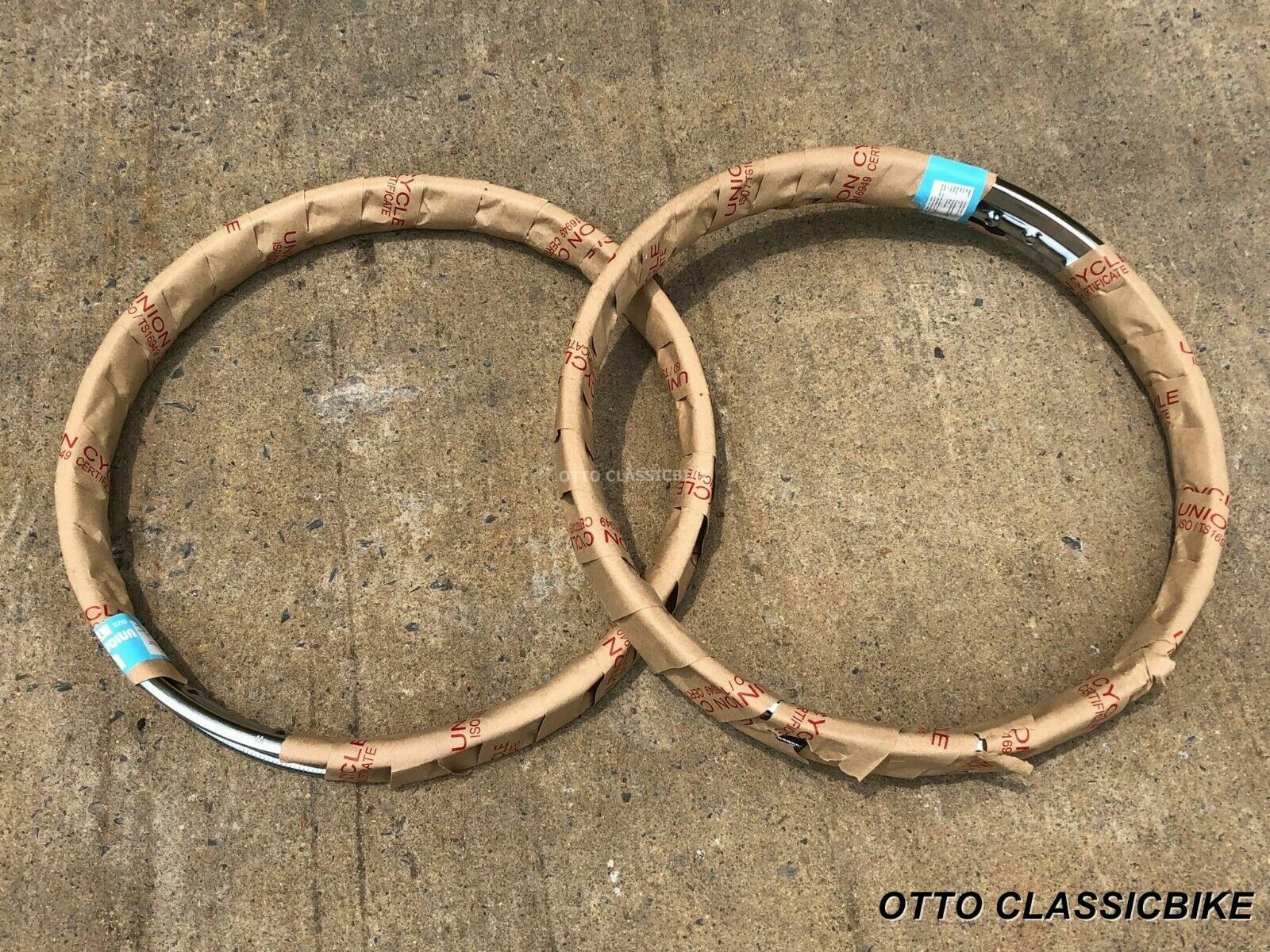 HONDA 250 305 CB77 CB72 FRONT & REAR WHEEL RIM 18" Metal | eBay