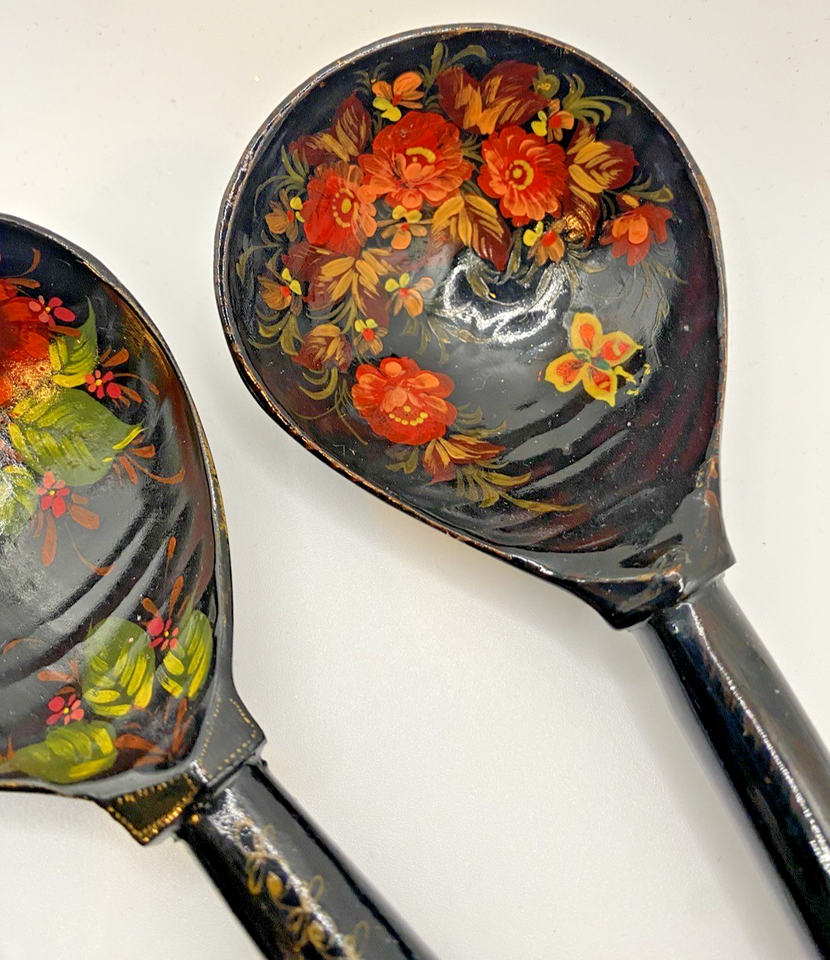 3 PC SET RUSSIAN (?) BLACK LACQUERED FLORAL hand painted wooden spoons ...