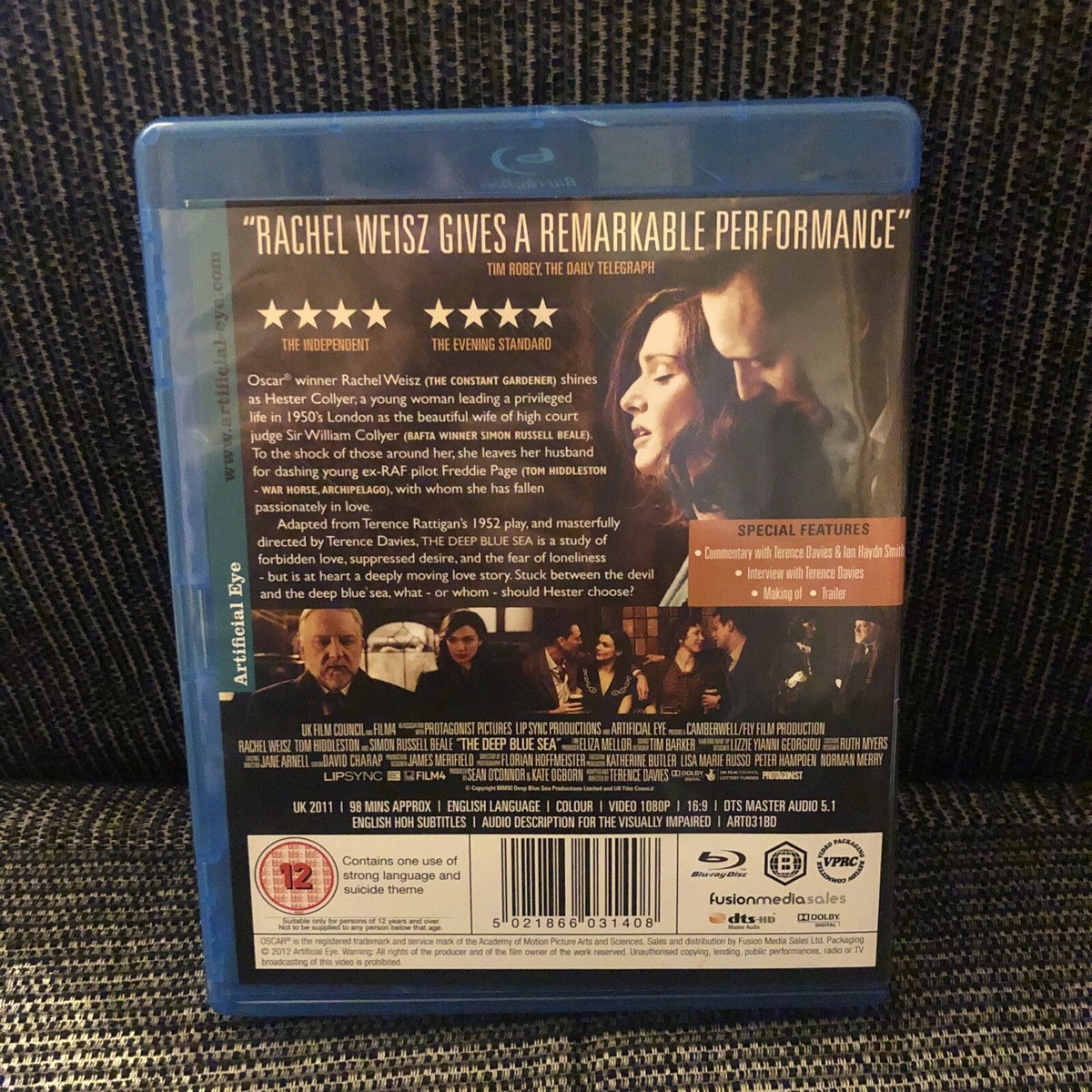 Tom Hiddleston E Rachel Weisz New On Netflix: Deep Blue Sea, Downton