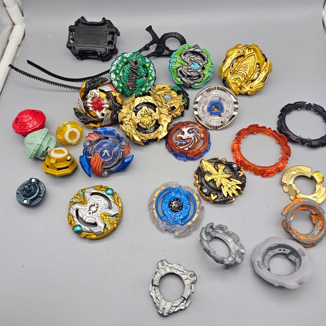BEYBLADE Mixed Lot Energy Layer Metal Forge Disk Performance Tip | eBay