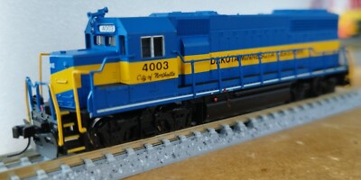Atlas N' EMD GP40 Dakota, Minnesota & Eastern #4003 New in the box | eBay