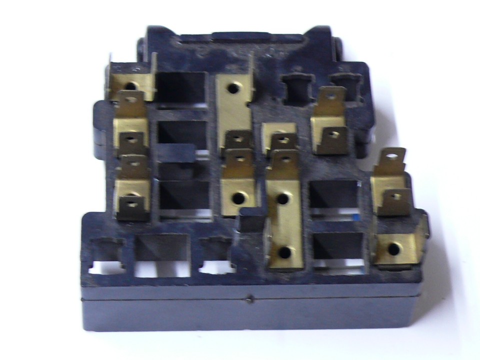 Holden HK HT HG NOS Fuse holder | eBay Australia