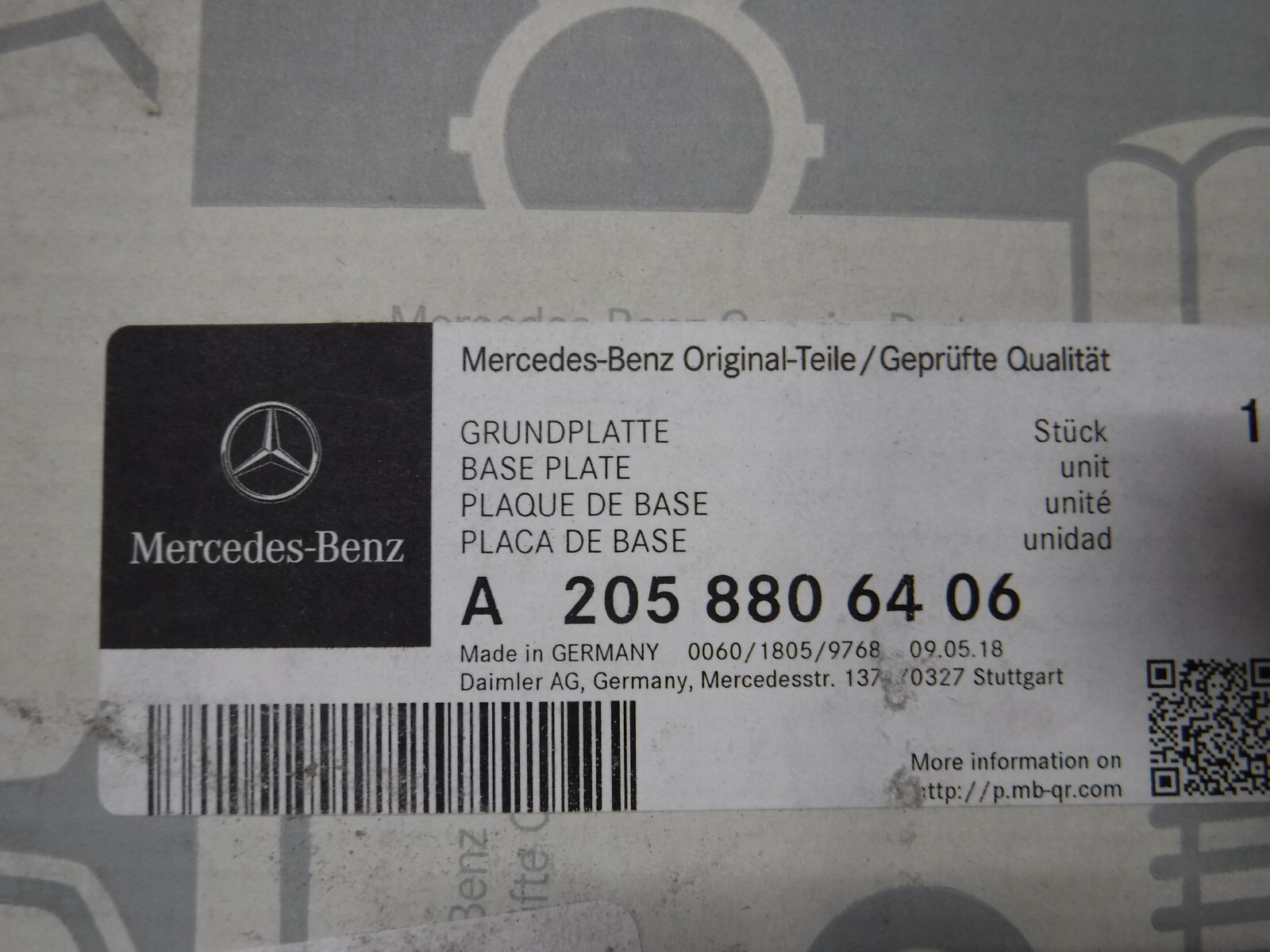 Genuine Mercedes-Benz Emblem Base 205-880-64-06 | eBay