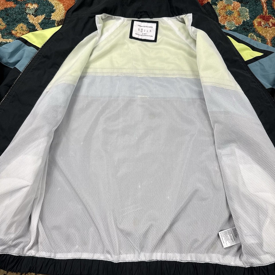 Urban Outfitters Retro Meadowlands Track Windbreaker Jacket Full Zip Sz ...