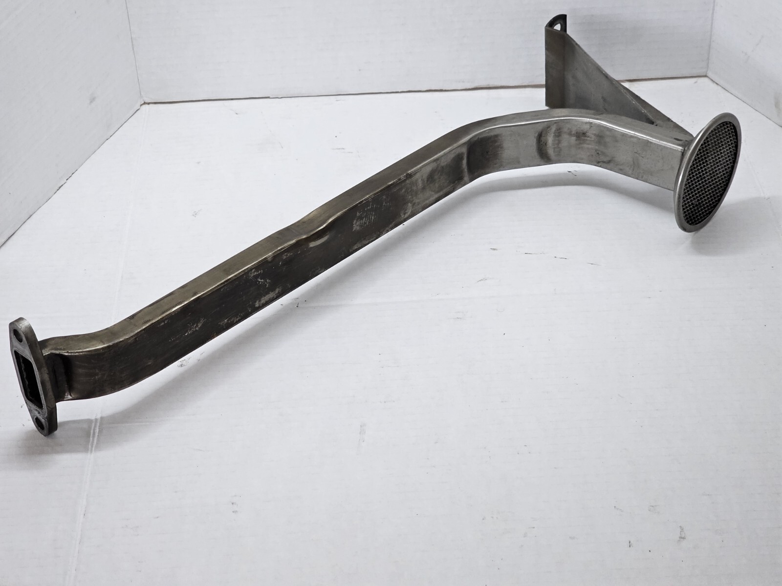 2001 10 lb7 lly lbz lmm Oil Pan Pick up Tube Siphon Duramax Diesel 6.6L ...