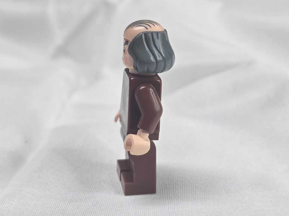 LEGO Harry Potter Minifigure Argus Filch - Bald, Reddish Brown Jacket ...