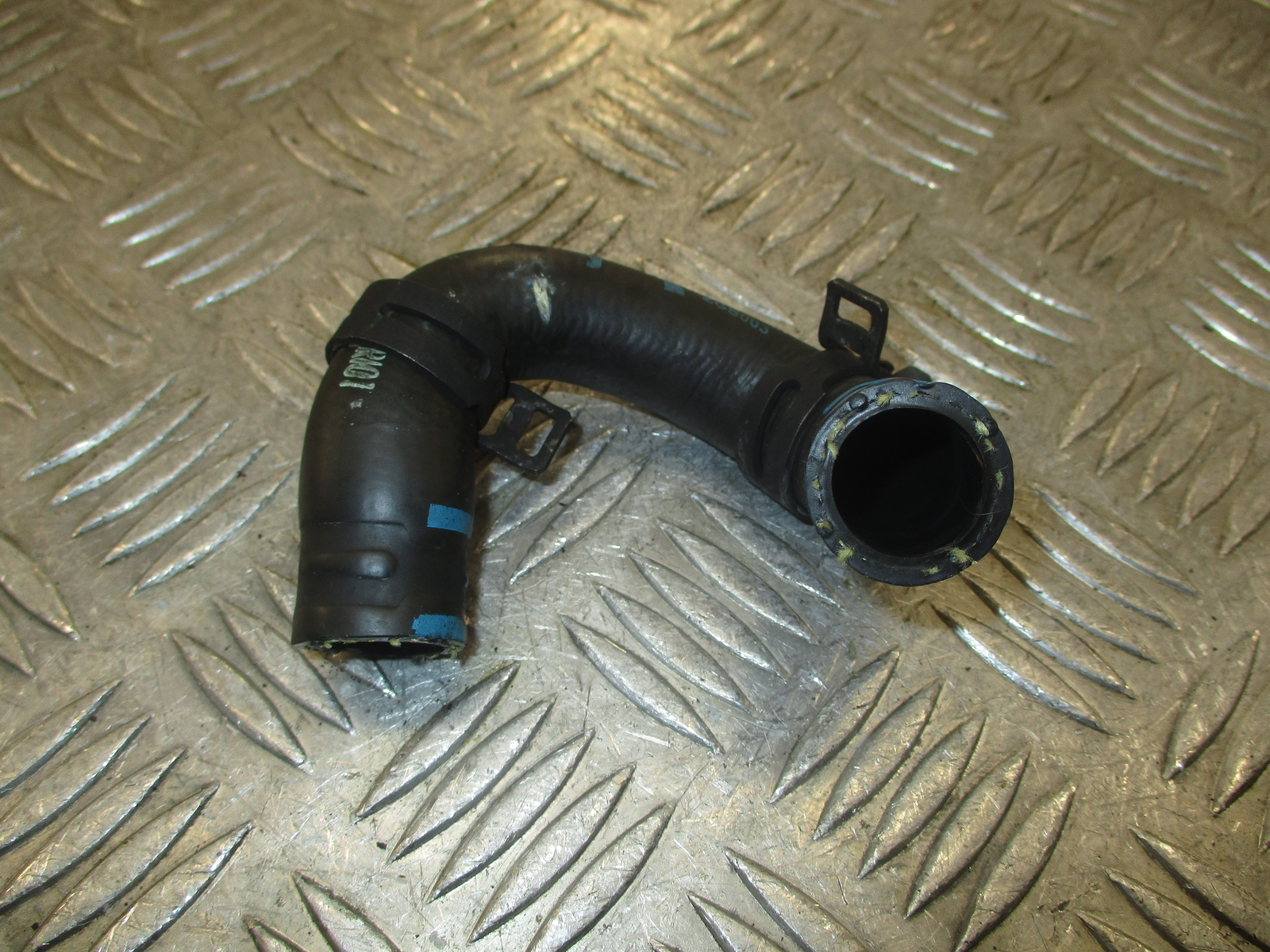 2020 Mercedes Vito 2.1 Diesel 651.950. Water Coolant Pipe/Hose ...