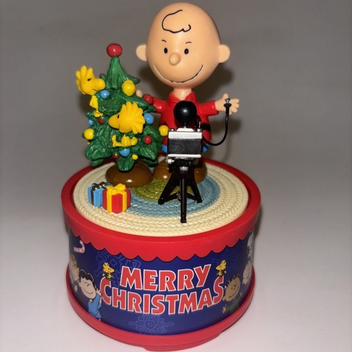 Charlie Brown Music Box PEANUTS We Wish You A Merry Christmas WORKS ...